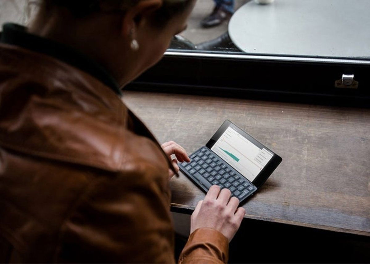 Las PDA reviven en 2018 gracias a Android: así es el Planet Computers ...