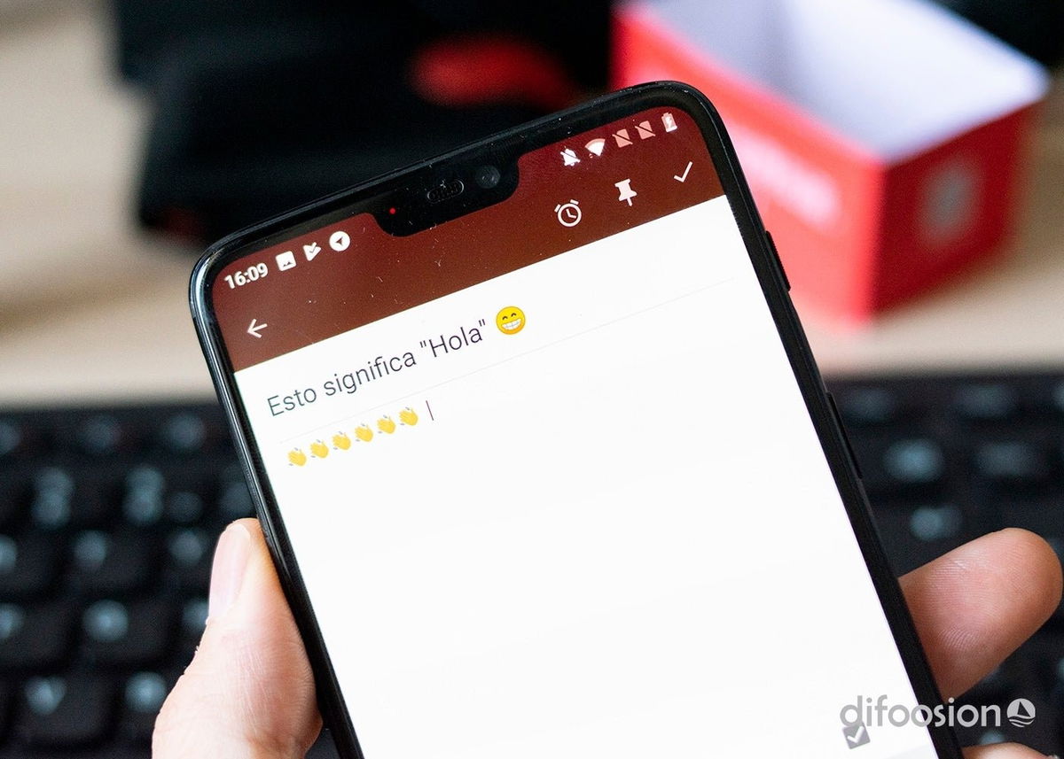 Encuentra emojis mucho más rápido con este sencillo truco