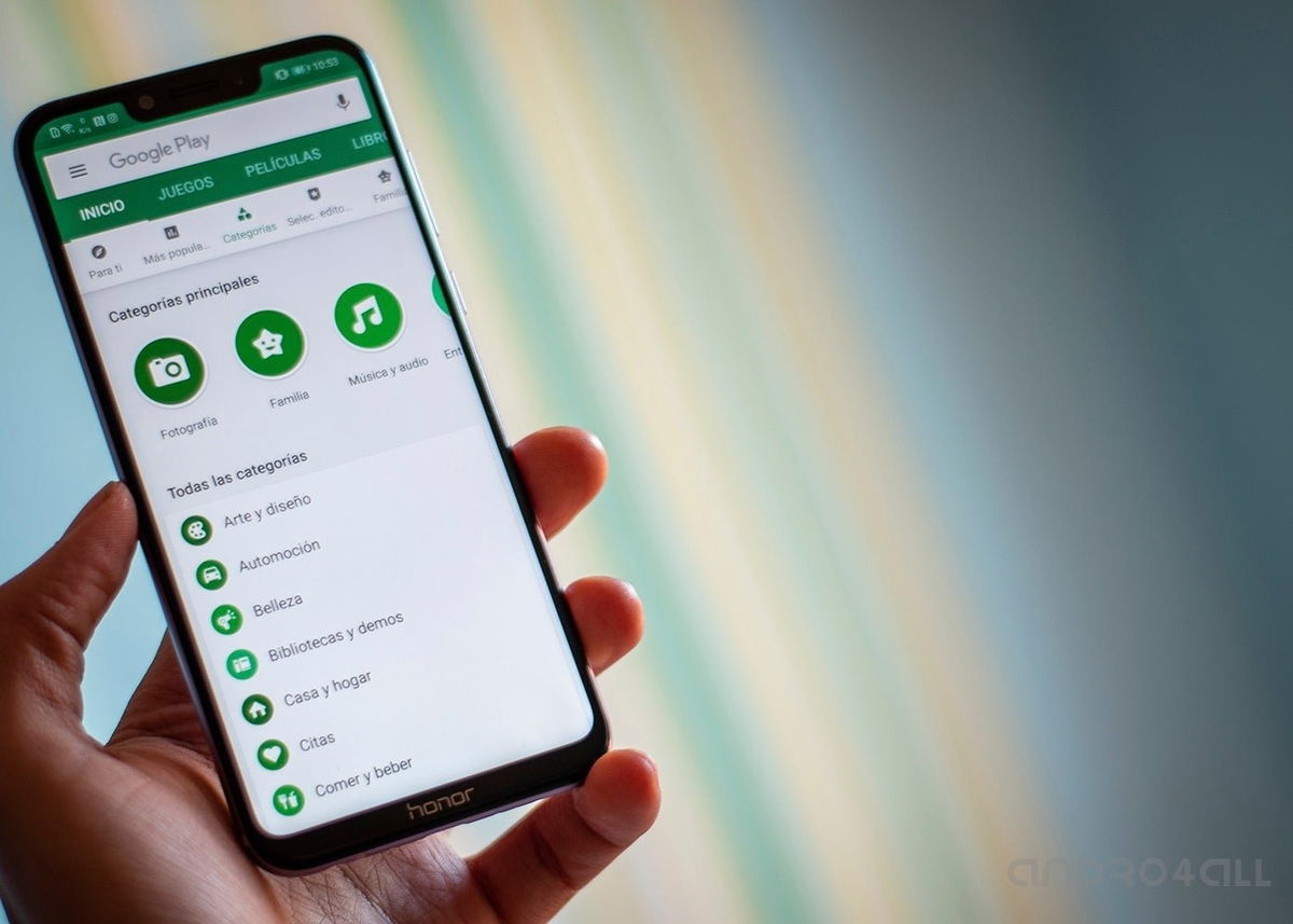 Google va a recalcular las valoraciones de las apps en Play Store