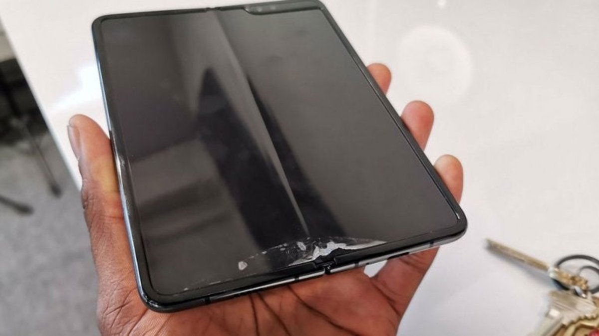 Cuánto cuesta reparar la pantalla del Samsung Galaxy Fold