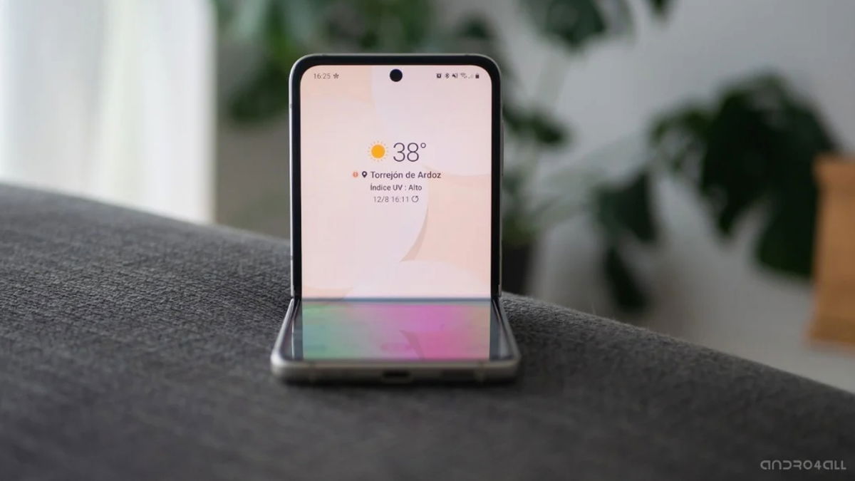 Los Samsung Galaxy Z Flip 5G, Galaxy Z Fold2 y Galaxy Z Flip3 reciben ...