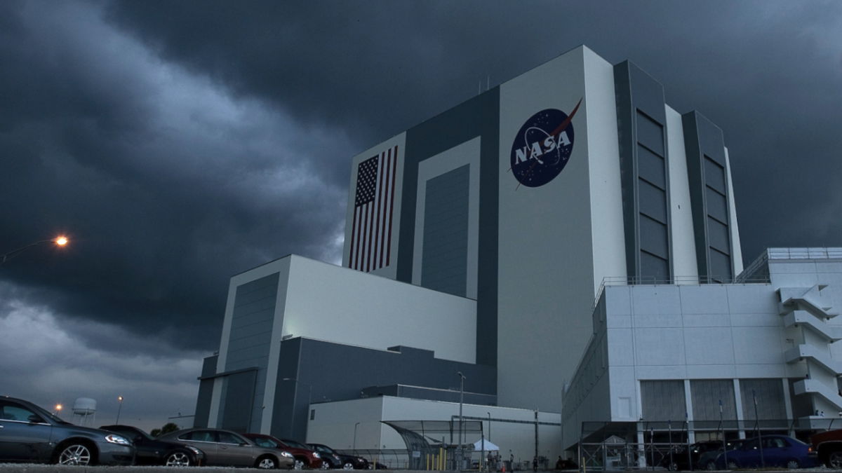 La NASA se suma a la fiebre de la IA generativa y creará su propia ...