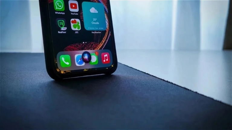 Apple vuelve a negociar con OpenAI para el lanzamiento de su propio chatbot en iOS 18