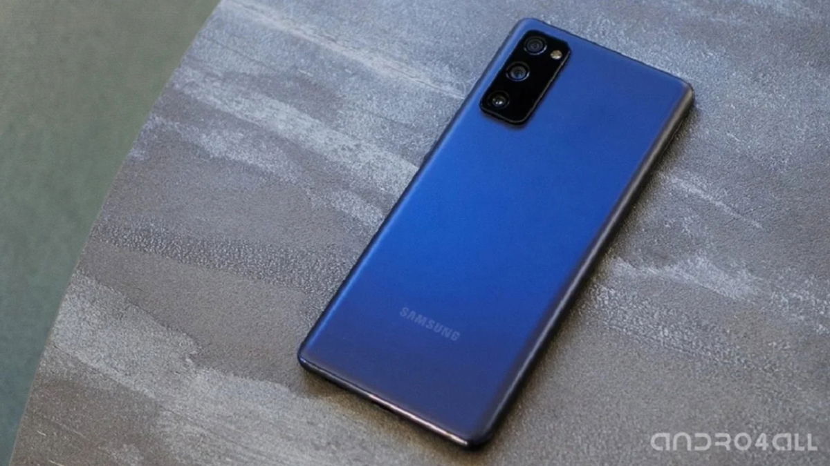 Este Samsung Galaxy de 2020 se ha actualizado a Android 14 gracias a ...