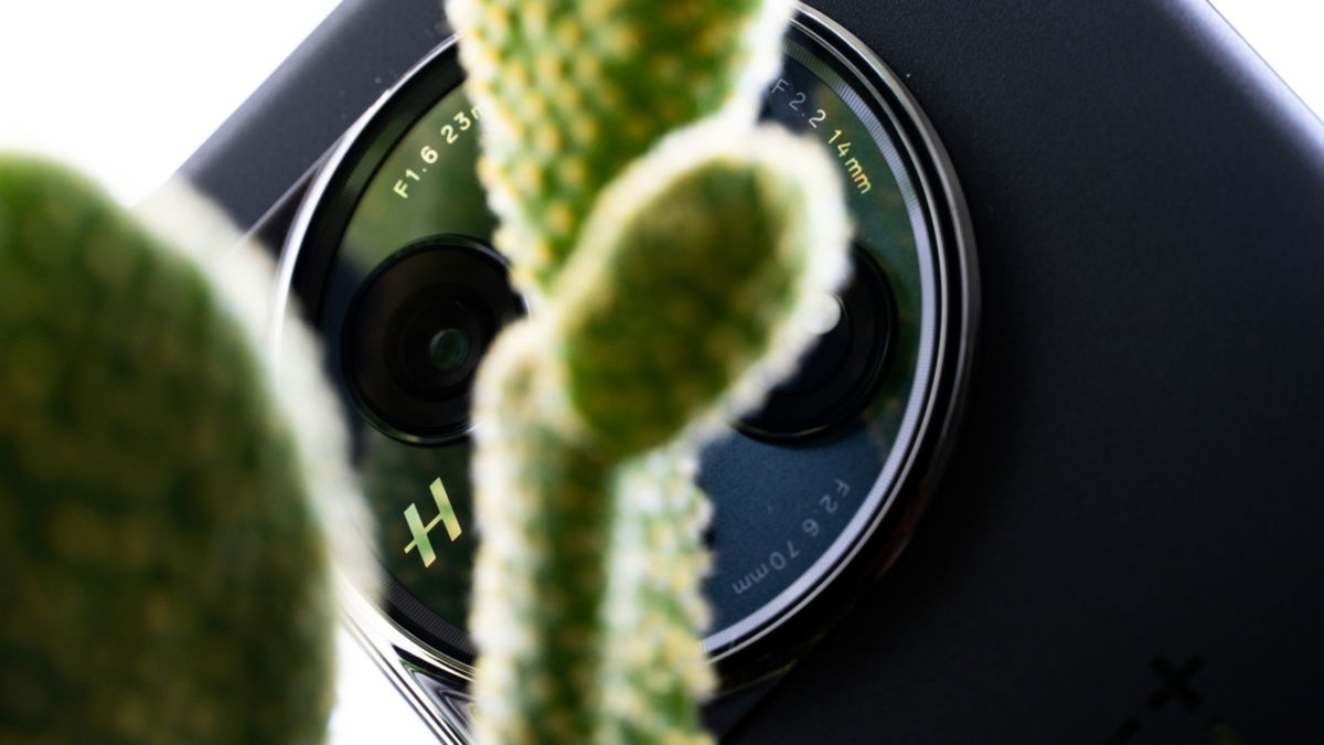 El OnePlus 13 podría adelantar su lanzamiento y llegar al mercado el ...