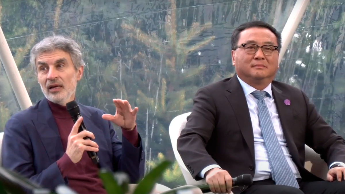 Yoshua Bengio, padre de la IA: "Si introducimos una IA que compita con ...