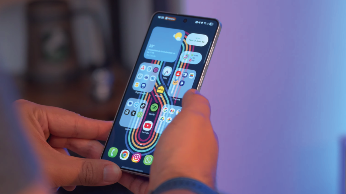 La primera gran filtración de One UI 8.5 revela las novedades que van a llegar a tu móvil Samsung