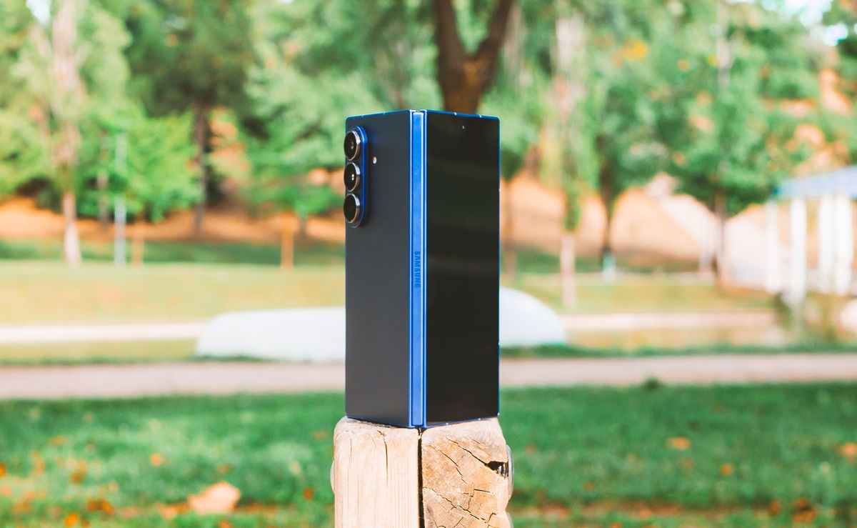 El Samsung Galaxy Z Fold 7 arrasa entre los jóvenes y marca un cambio ...